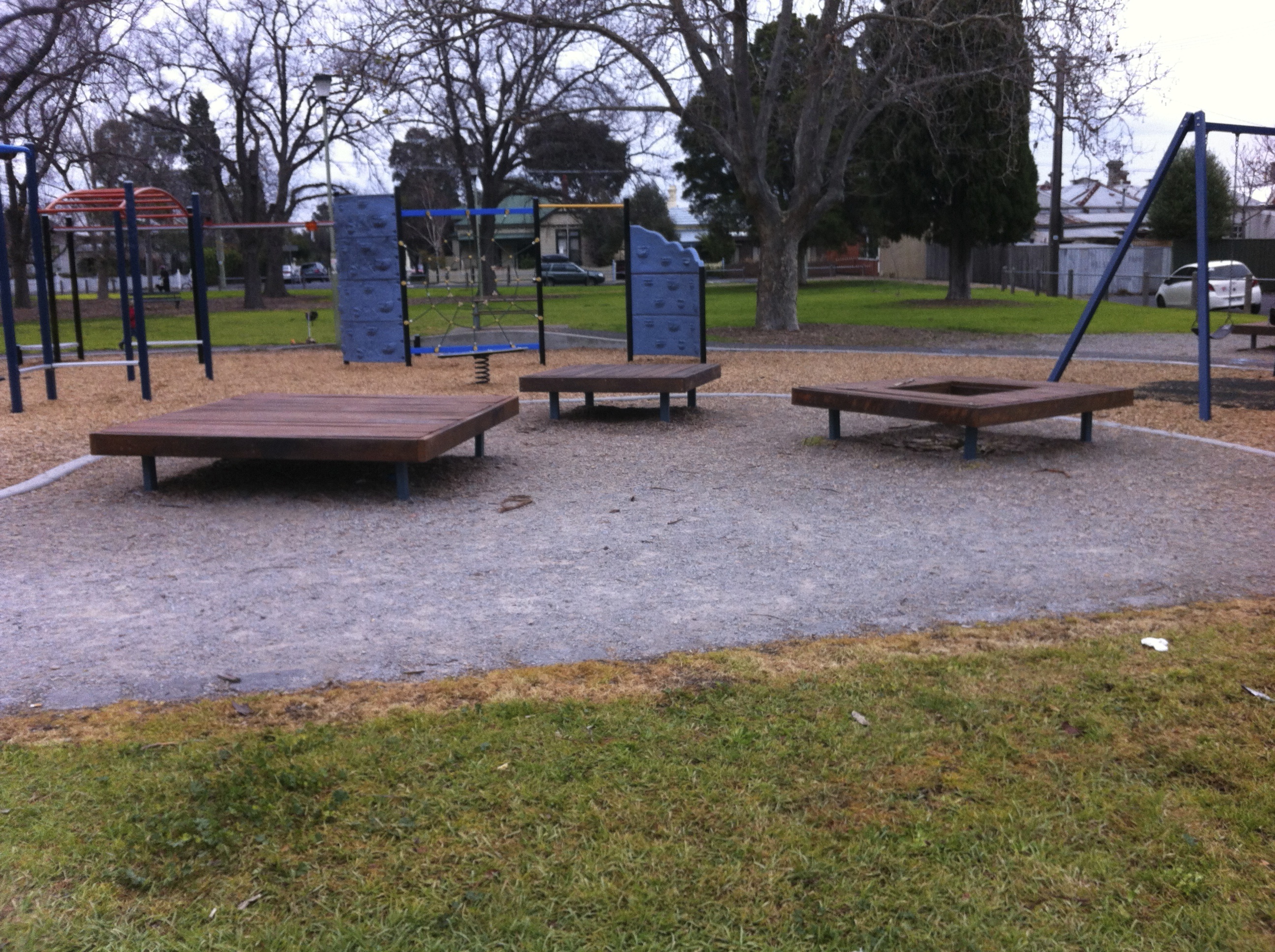 Temple Park | Playground Finder