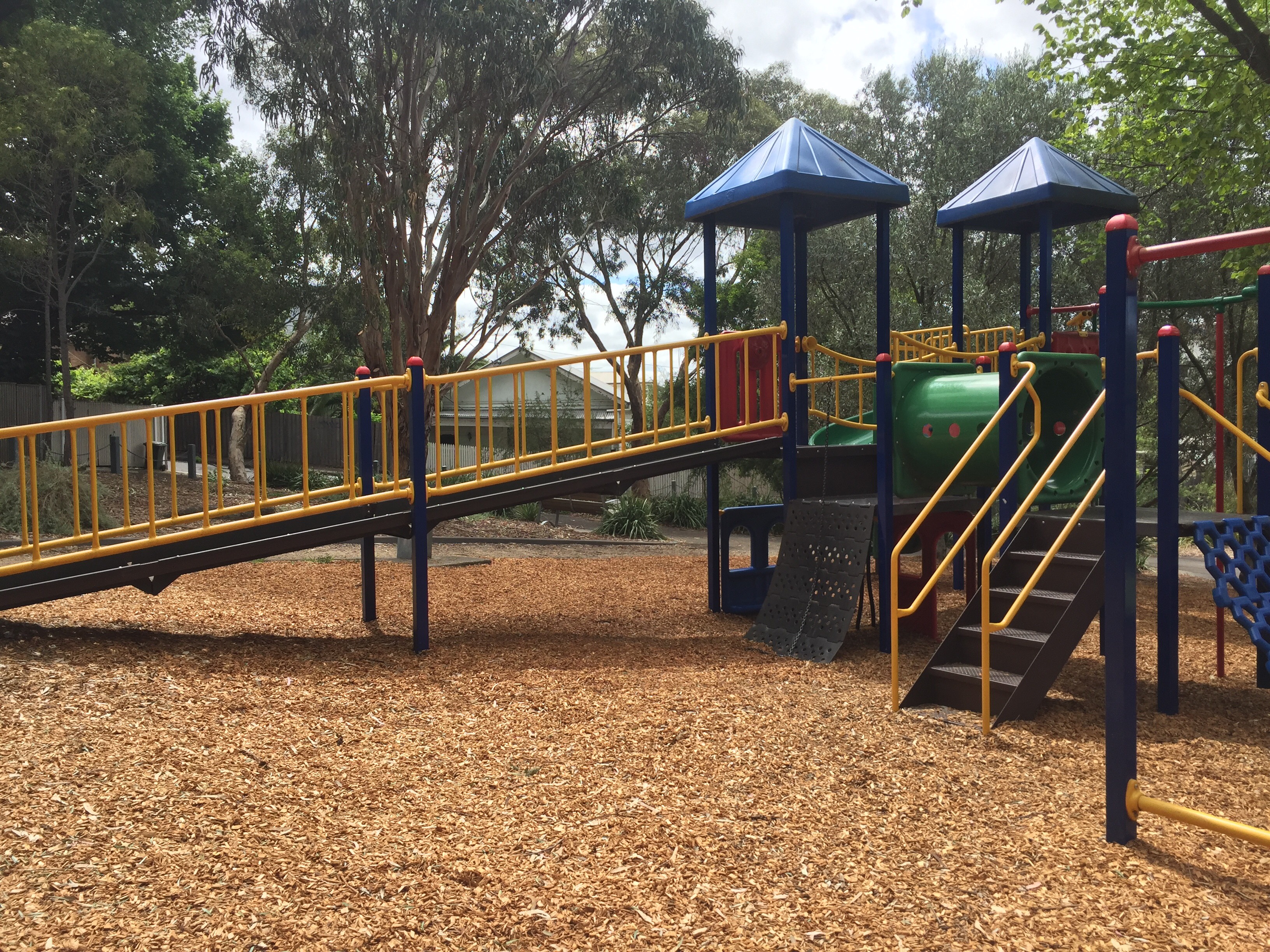 Jackson St Playground | Playground Finder